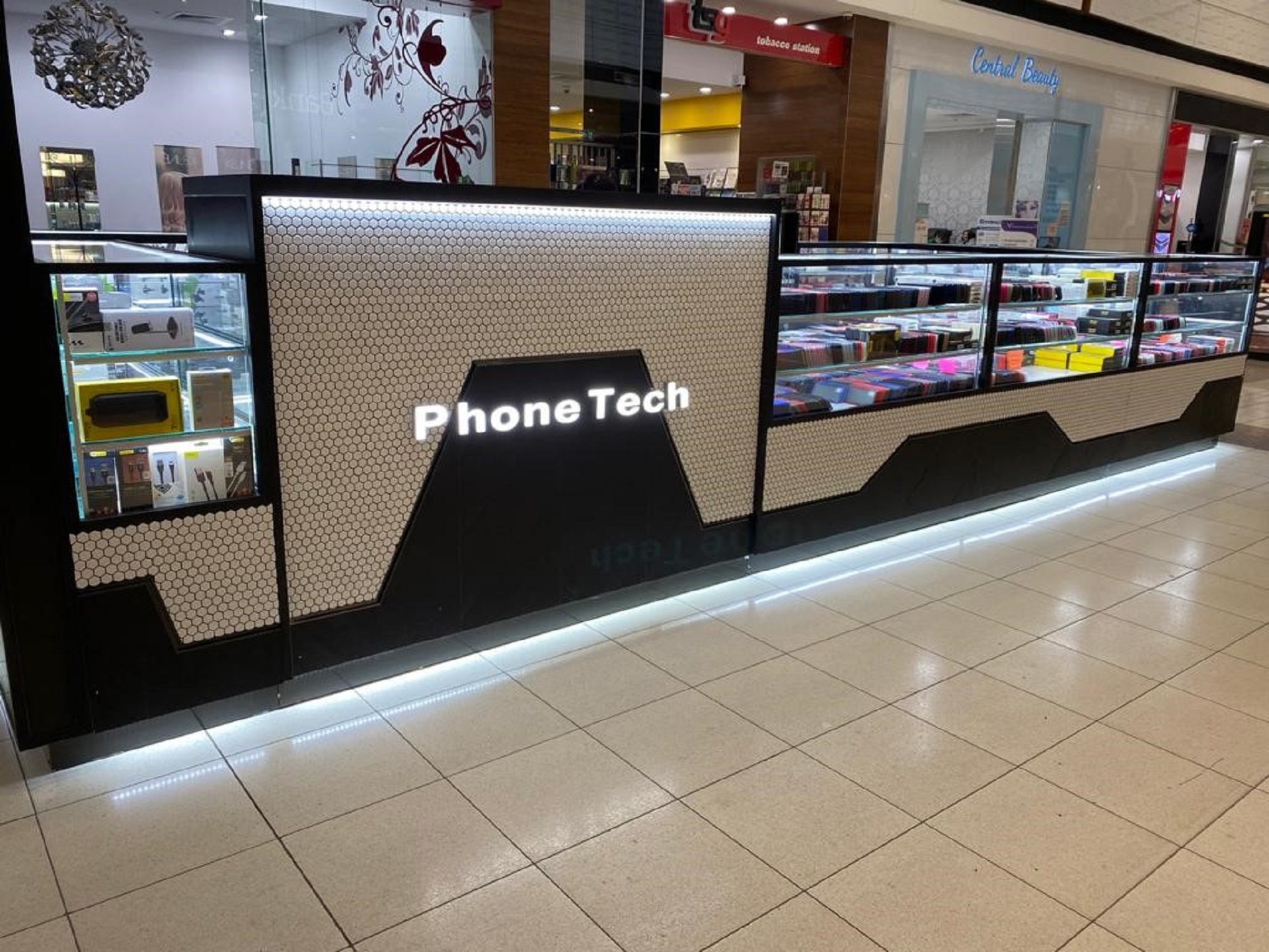 Phone Tech - Brimbank Shopping Centre